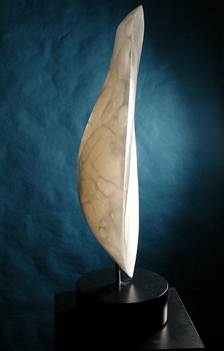 CRYSTAL by ROBERT IRWIN WOLF – TOURNÉ